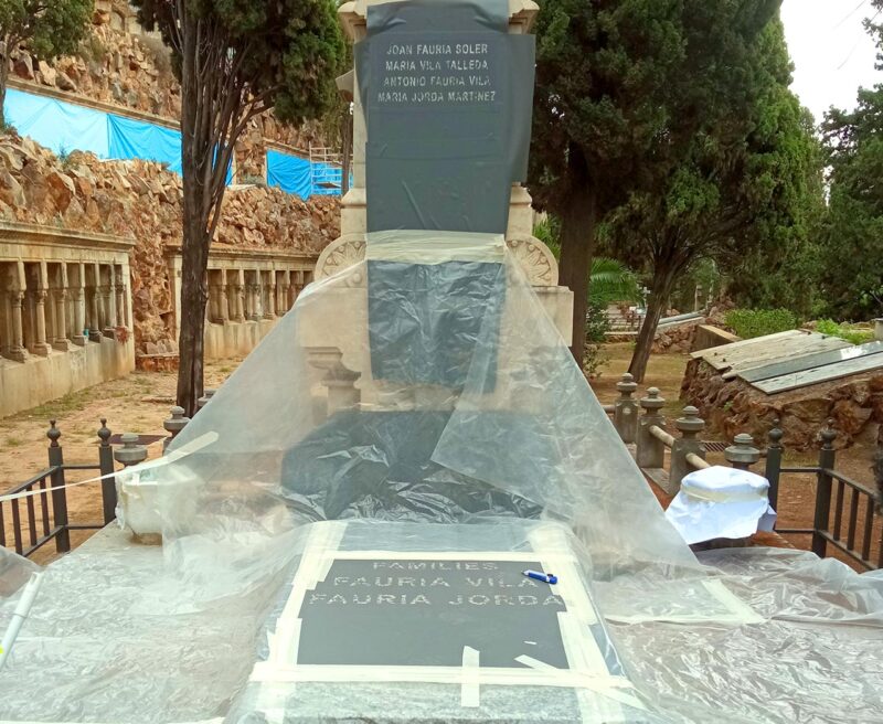 Conservación de Tumbas y Lápidas - Lápidas Barcelona. Lápidas ...